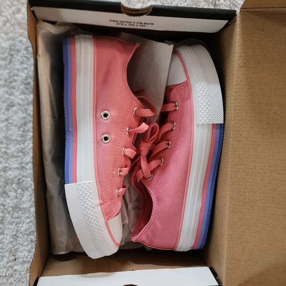 Converse | Shoes | Converse Girls Size 3 | Poshmark